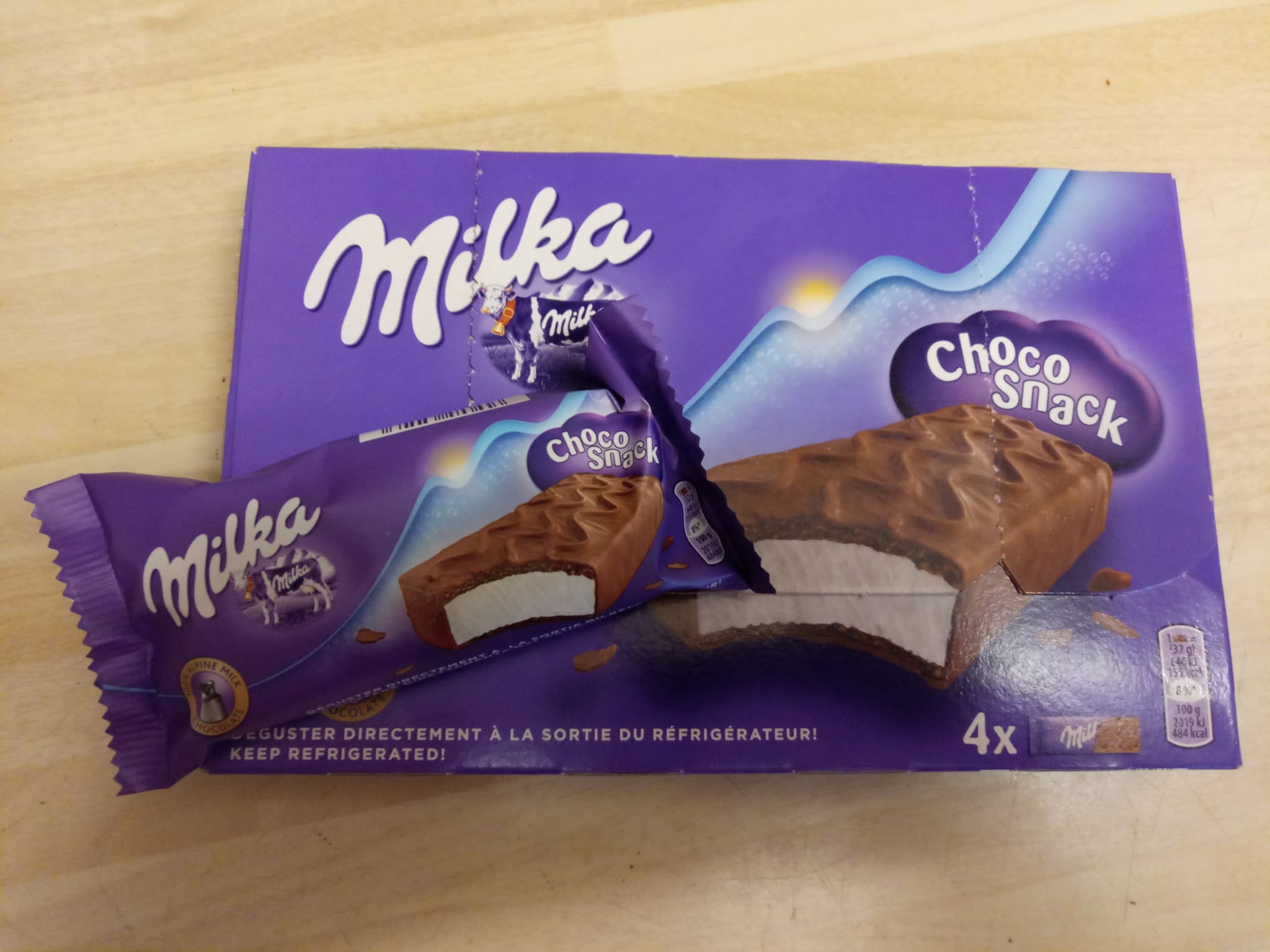 Supersupergirl's Food Reviews: Milka Choco snack