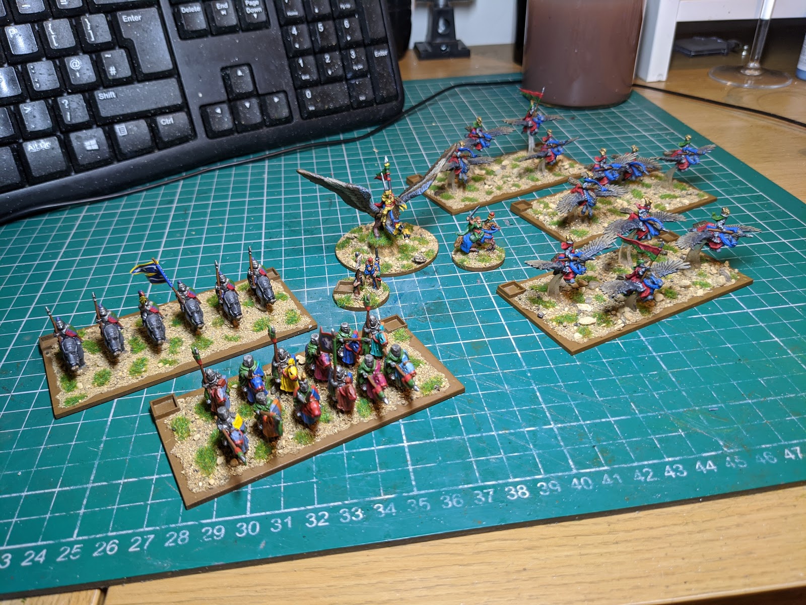 Mad Tin Hatter!: Finished: 10mm Pegusi Knights and other 10mm painted ...