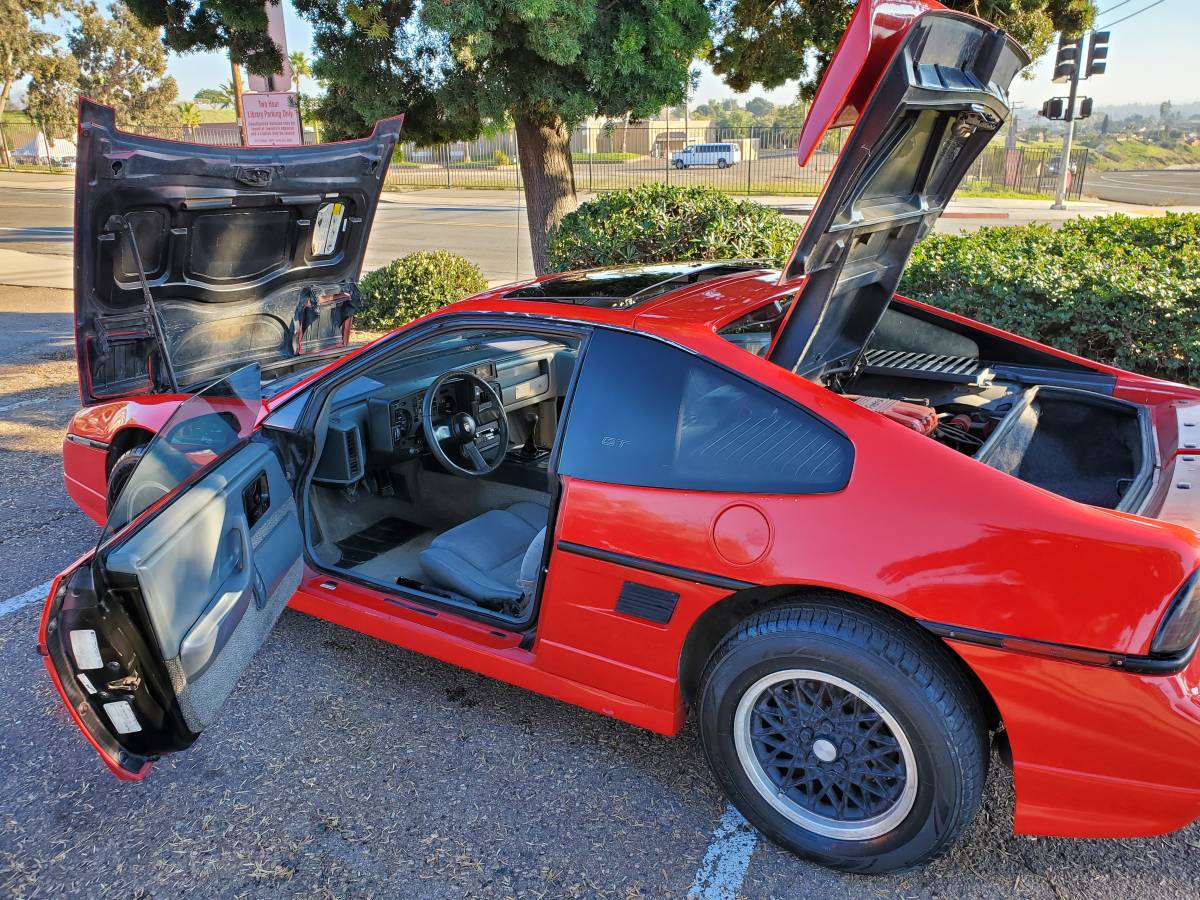 Mid Engine Mayhem: 1988 Pontiac Fiero GT - DailyTurismo