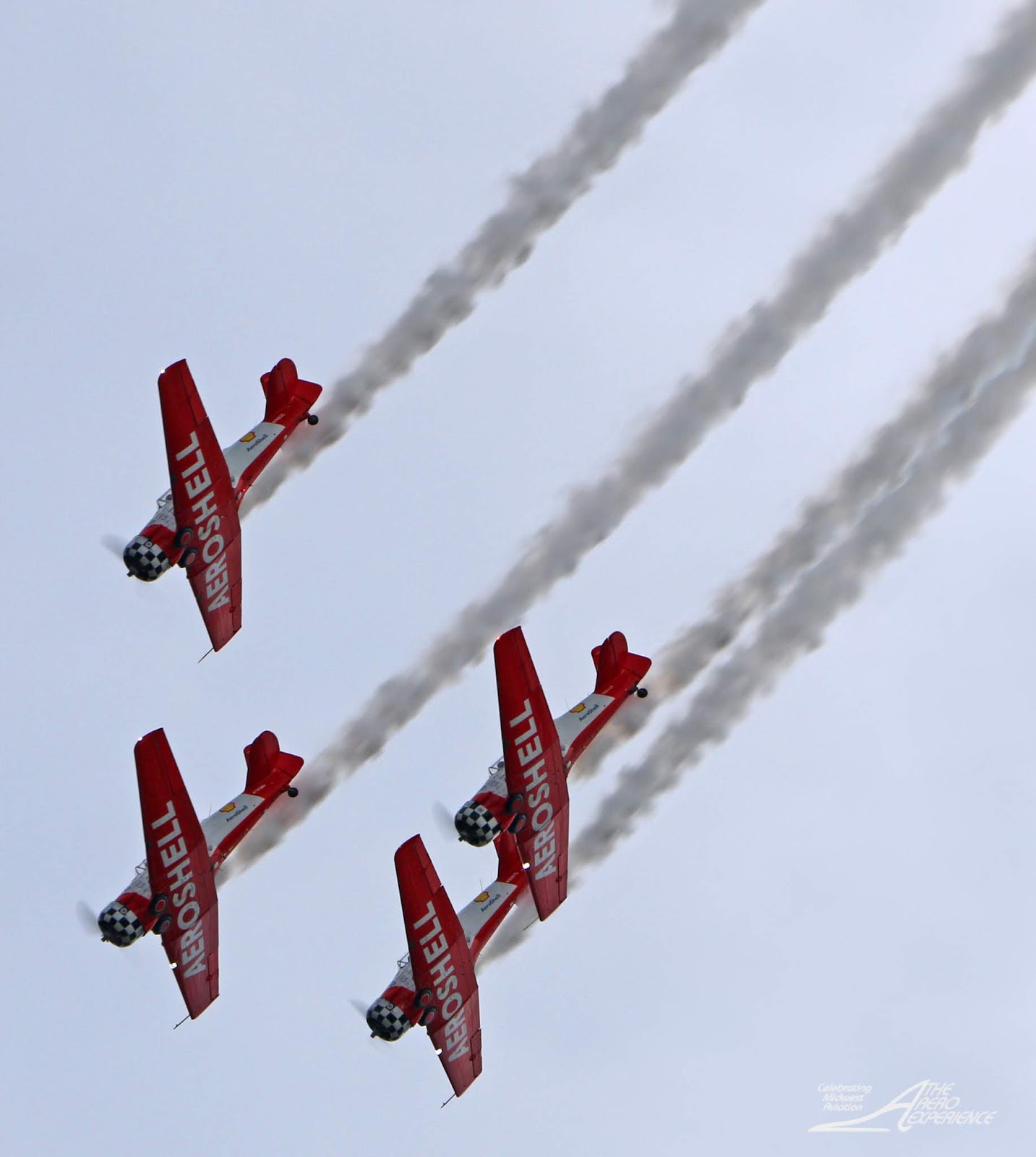 The Aero Experience: EAA AirVenture Oshkosh 2019: Airshows - Aeroshell ...