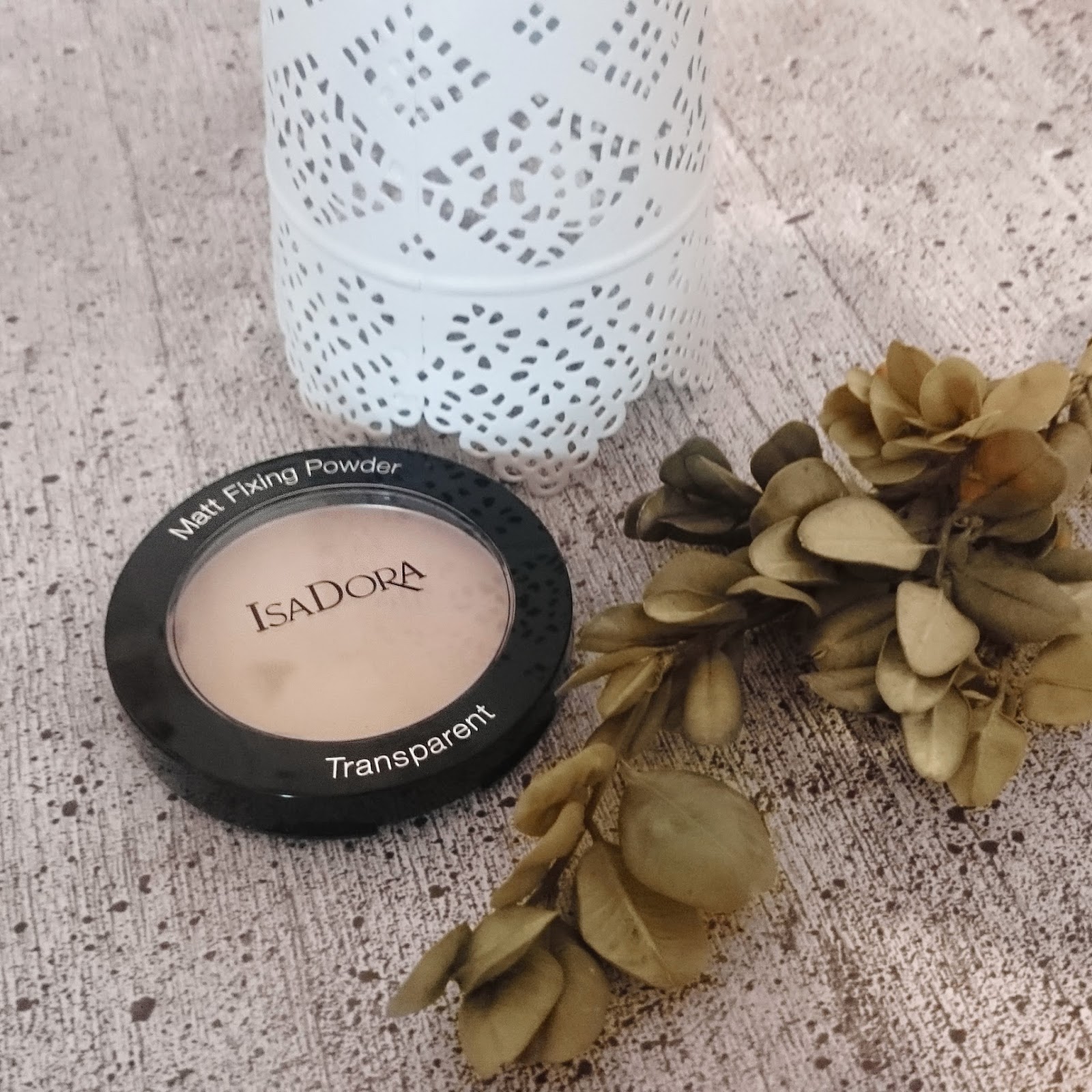 Lucciola: [Beauty] IsaDora Matt Fixing Blotting Powder 03 Sheer Nude
