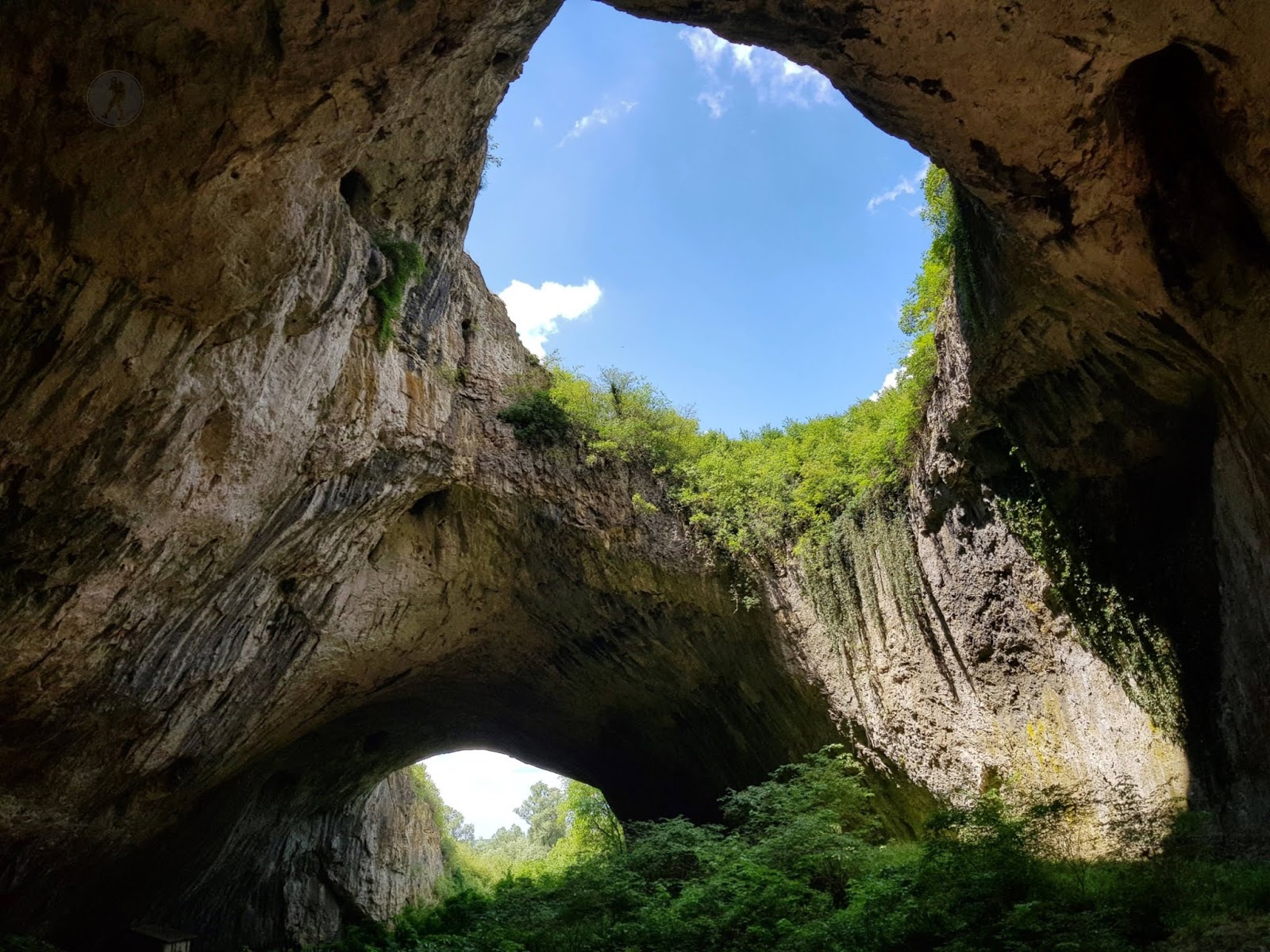 Peștera Devetashka - Drumeție de weekend în Bulgaria - PeMeleaguri.ro