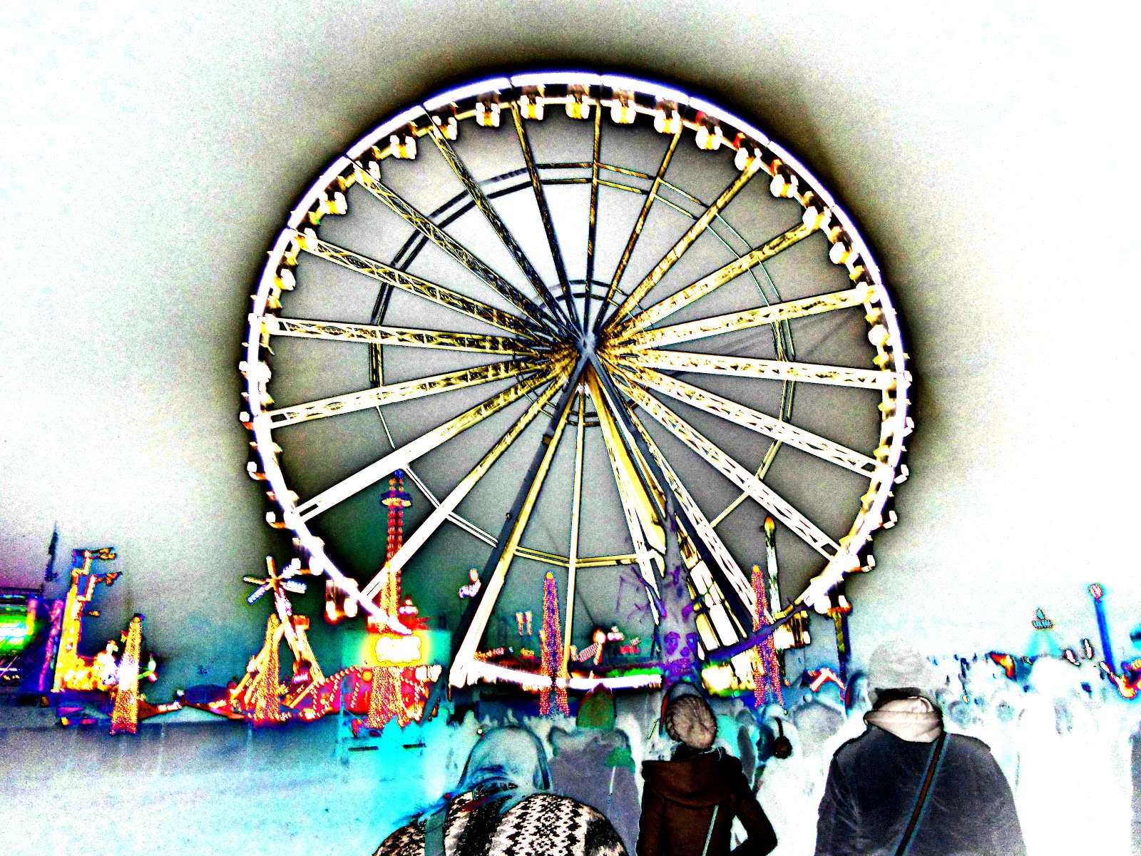 Sophie Algar Photography: Instagram & Colour Solarisation