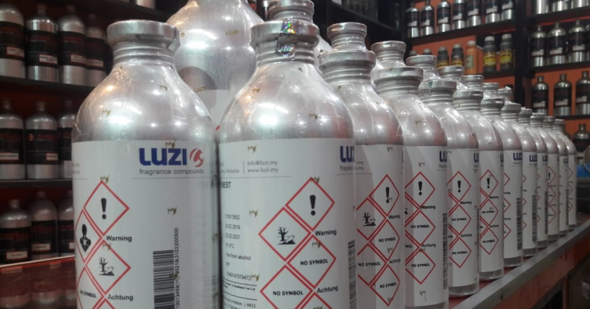 Daftar Nama Parfum Luzi - Guru Luring