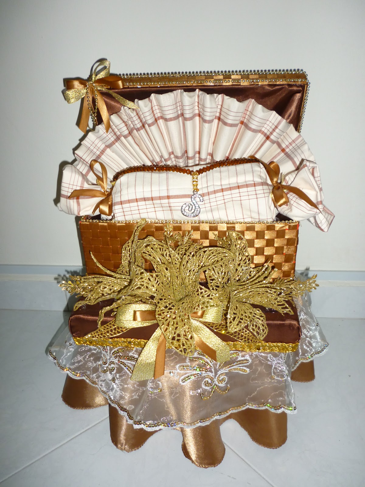 Gubahan Hantaran JS Creation: Gubahan Kain Pelikat