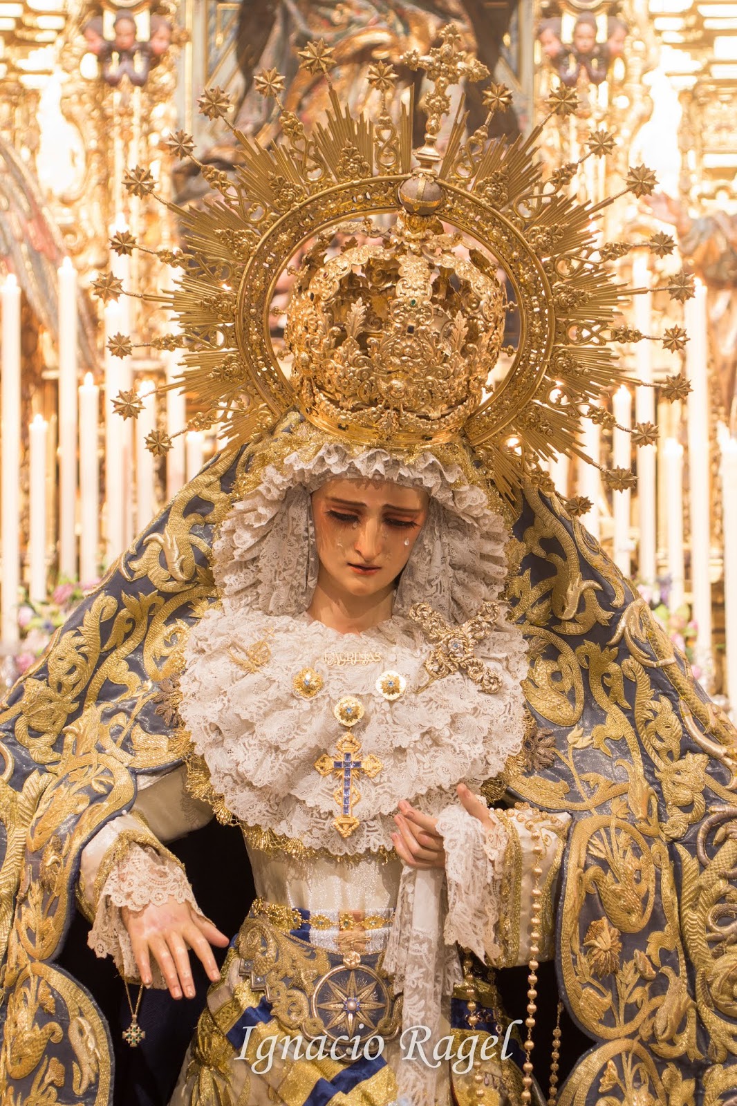 El Enfoque Sacro: 26-10-2019 Besamanos de Nuestra Señora de las Lágrimas. El Enfoque Sacro: 26-10-2019 Besamanos de Nuestra Señora de las Lágrimas.
