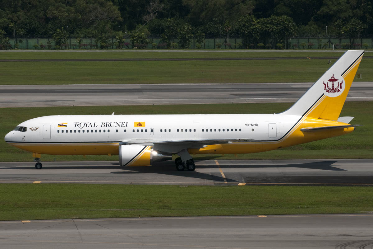 Spotter-Reports: Royal Brunei (Government of Brunei) B762 V8-MHB ...