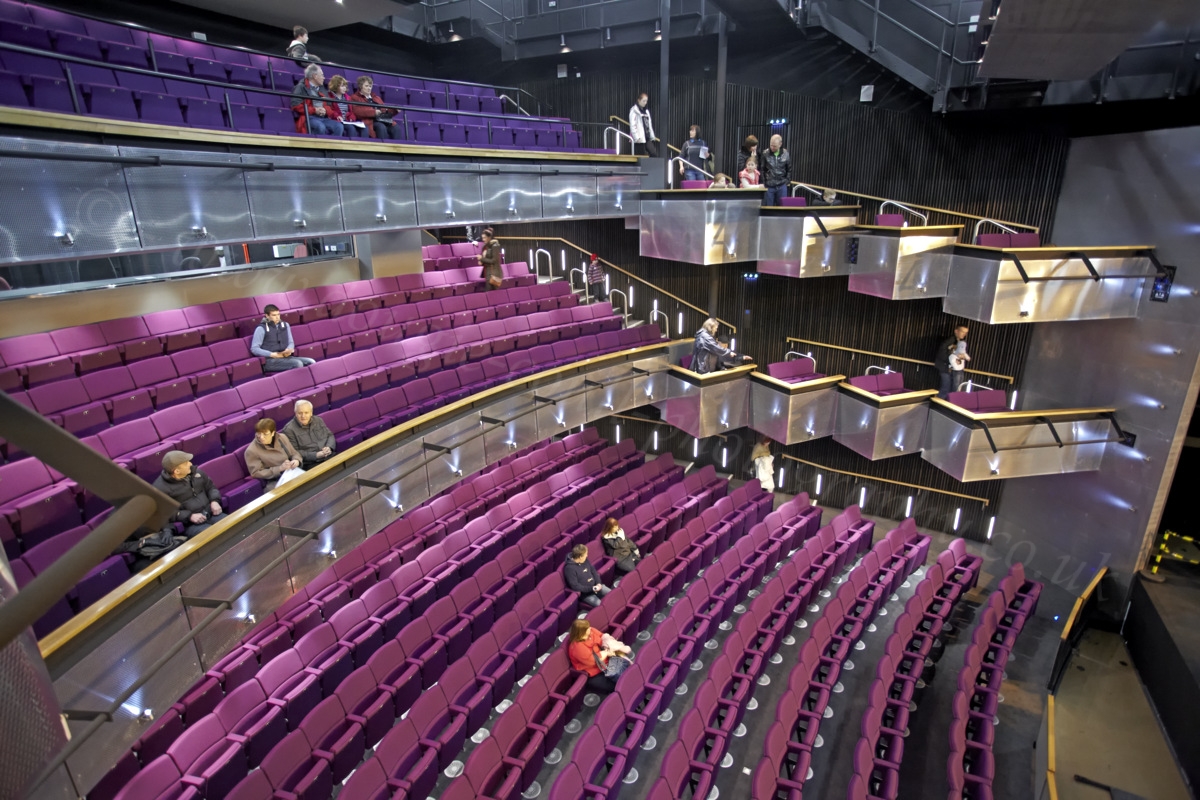 Dougie Coull Photography: Beacon Arts Centre - Open Day