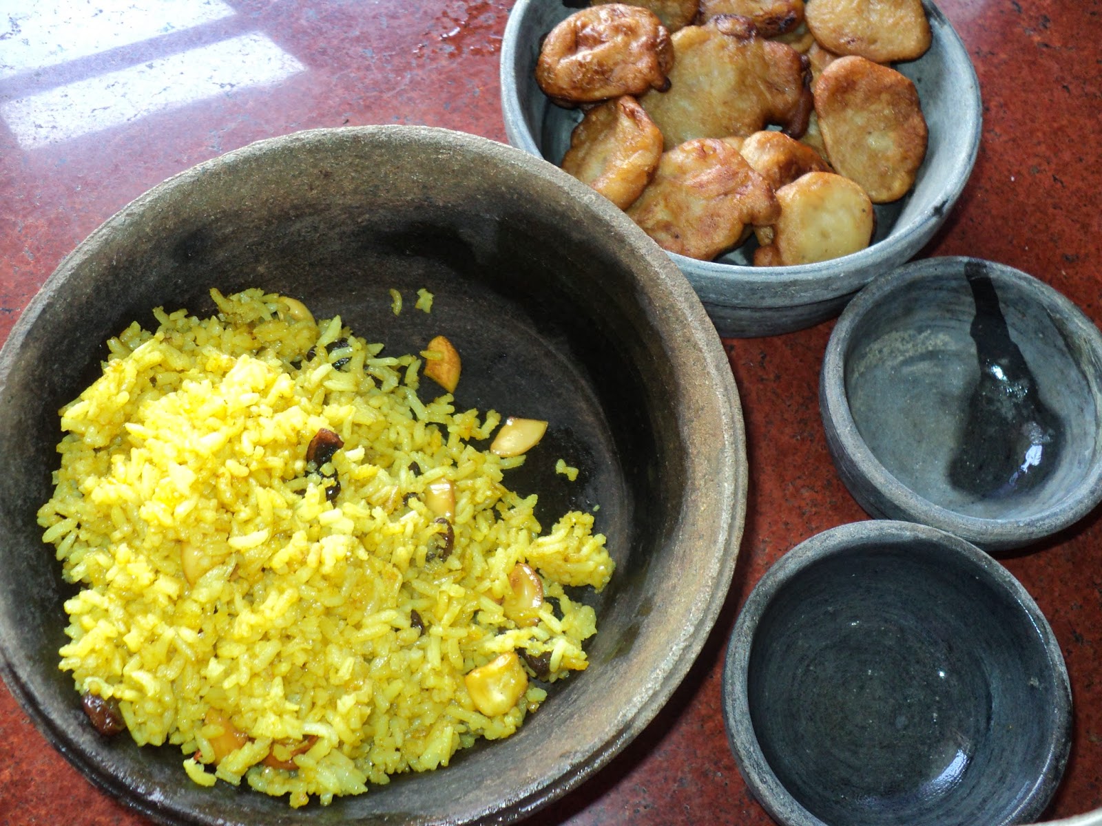 Oriyarasoi - The cosmopolitan Odia's Kitchen !: Attakali ( Gaintha pitha )