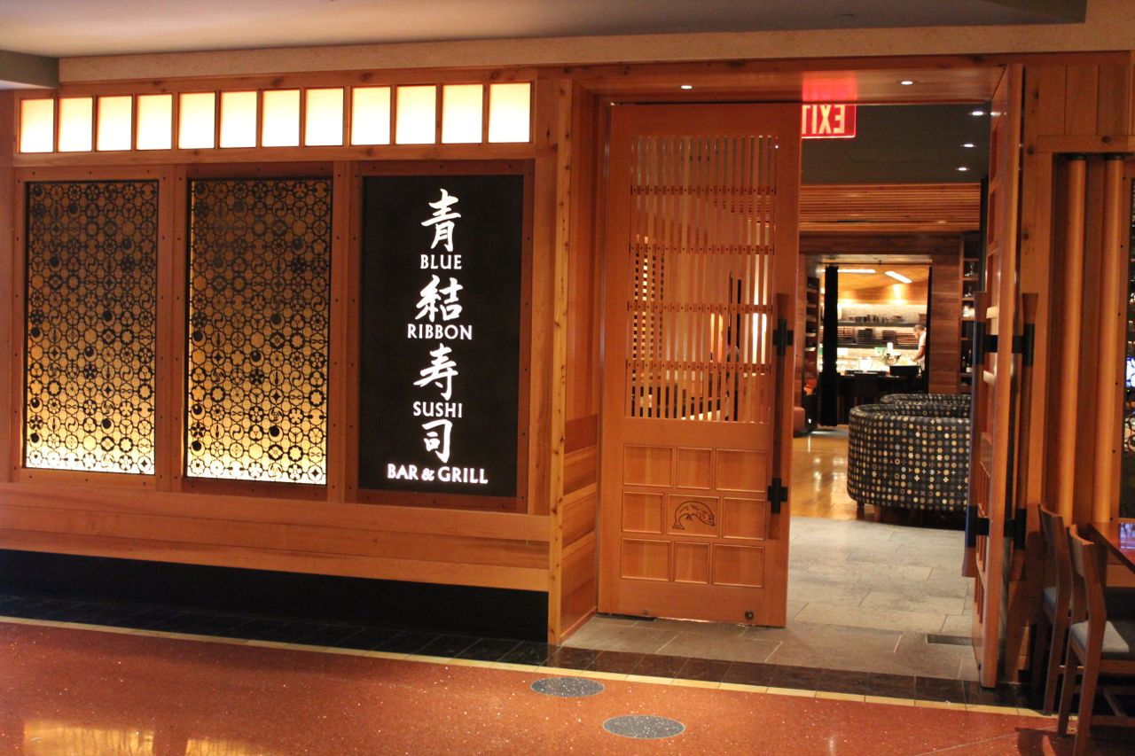 Out Last Night: Cosmopolitan Food Crawl @ Cosmopolitan Resort, Las Vegas