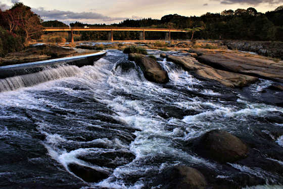 More glimpses of unfamiliar Japan: Sogi Falls... Niagara of the East