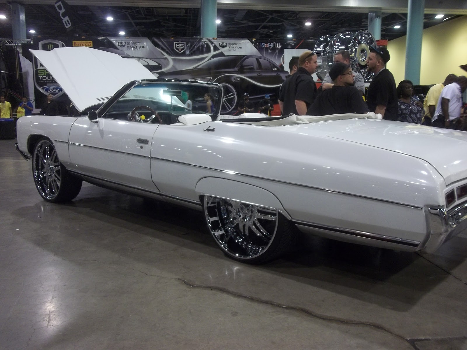 PHOTOGRAPHY BY MIAMIEARL: DUB Car show Miami