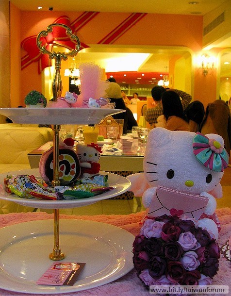 Design&Styling in Taiwan: Hello Kitty in Taipei (L)
