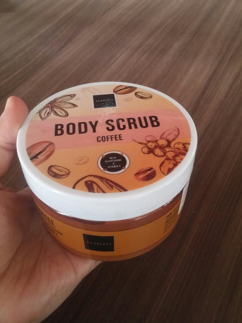 Ingin Memutihkan Kulit? Rawat Tubuh dengan Body Scrub Lokal Terbaik