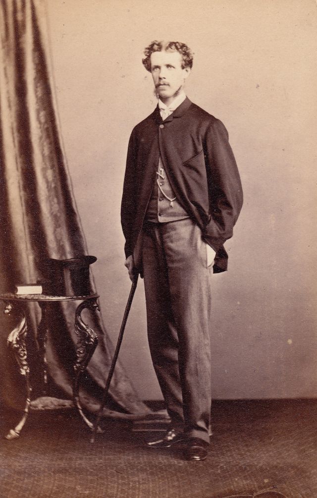 30 Vintage Photos of Victorian Men Posing With Their Canes ~ Vintage ...