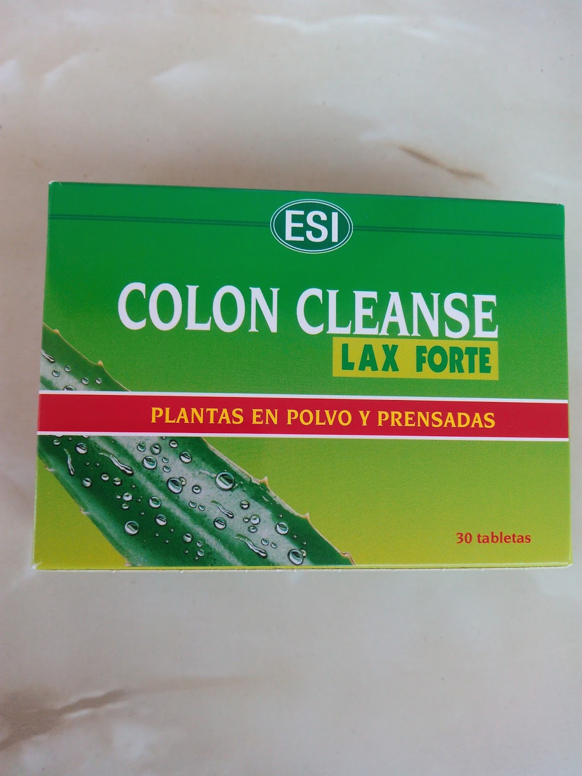 La buscadora de Internet: Probando Colon Cleanse Lax Forte de Trepat Diet