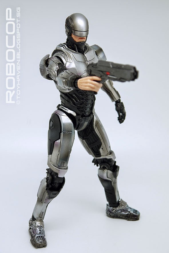 toyhaven: More pictures of Square Enix Play Arts Kai 2014 RoboCop ...