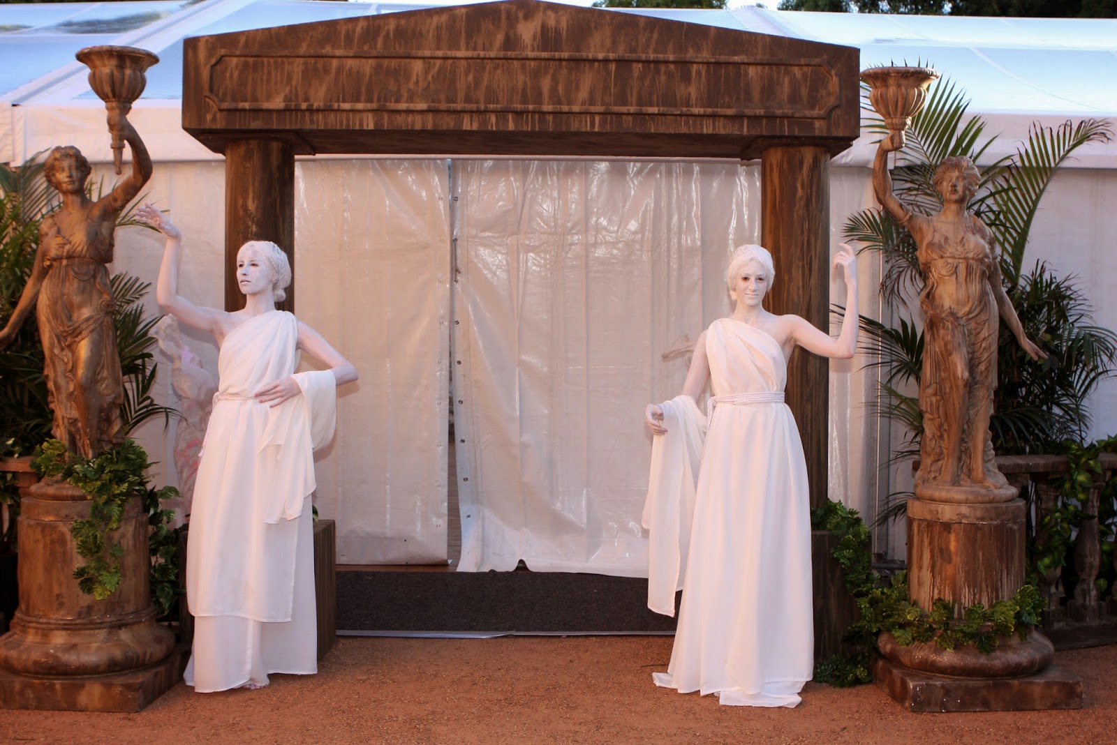 Roving Performers Sydney Australia: Greco Human Statues in Sydney Australia