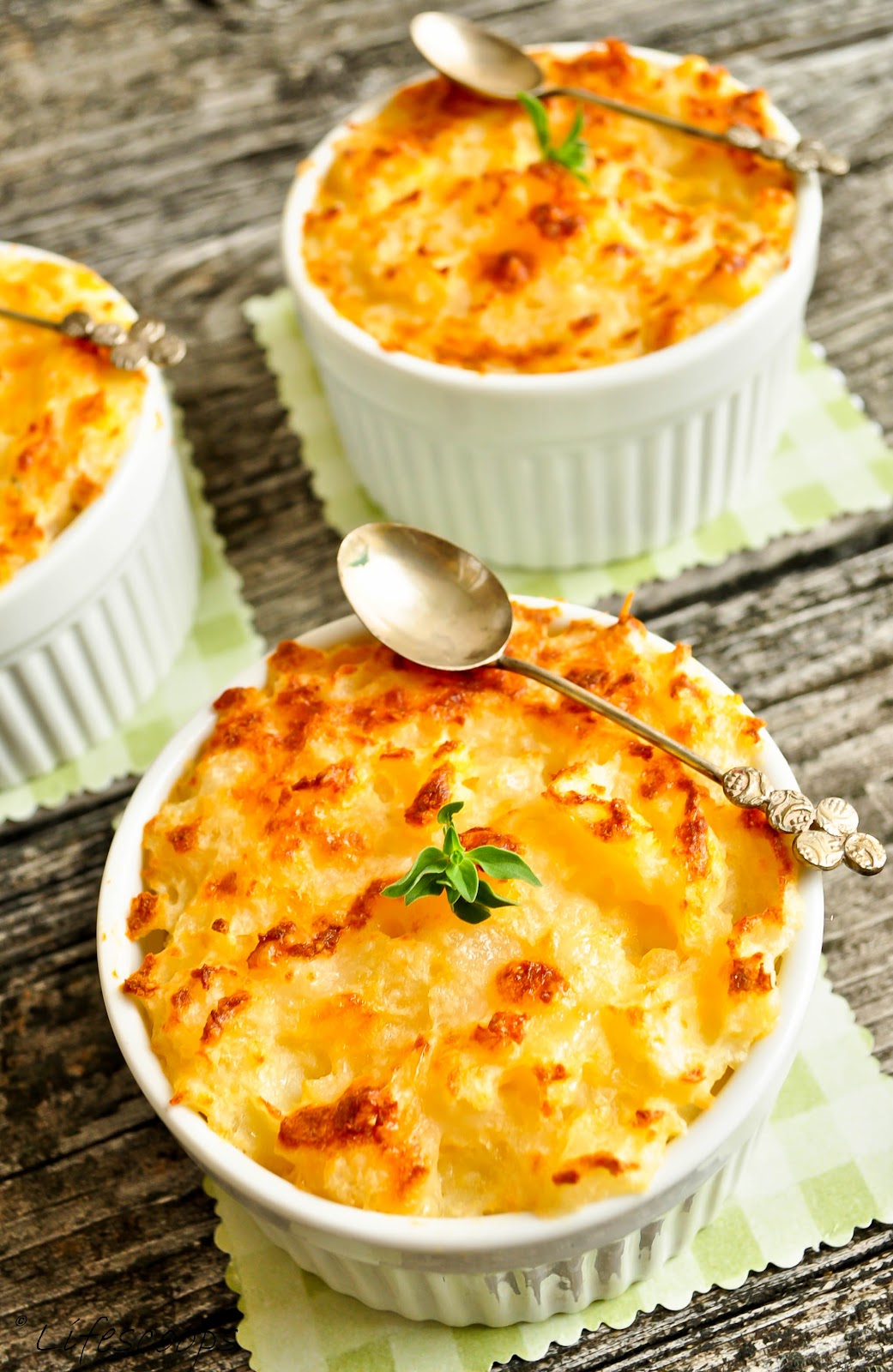 life-scoops-shepherd-s-pie-with-ginger-and-green-chilly