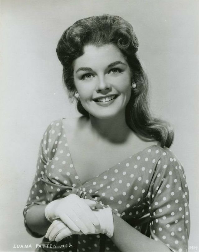 30 Glamorous Photos Of Luana Patten In The 1950s And 60s ~ Vintage Everyday