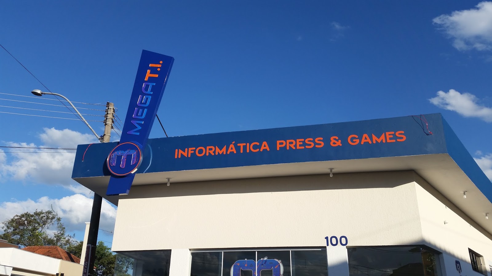 AMBrasil Designer: MEGA T.I. Informática - Pompéia SP