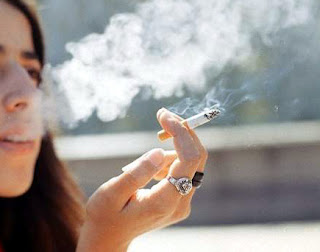 Photoinvestigacionchema: El privilegio de ser fumador en estos tiempos ...