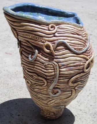 ARTISUN: Contoured Coil Pots - Student Work