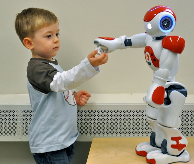 The Therapeutic Resources Blog: Robot Helps Teach Kids With Autism (VIDEO)
