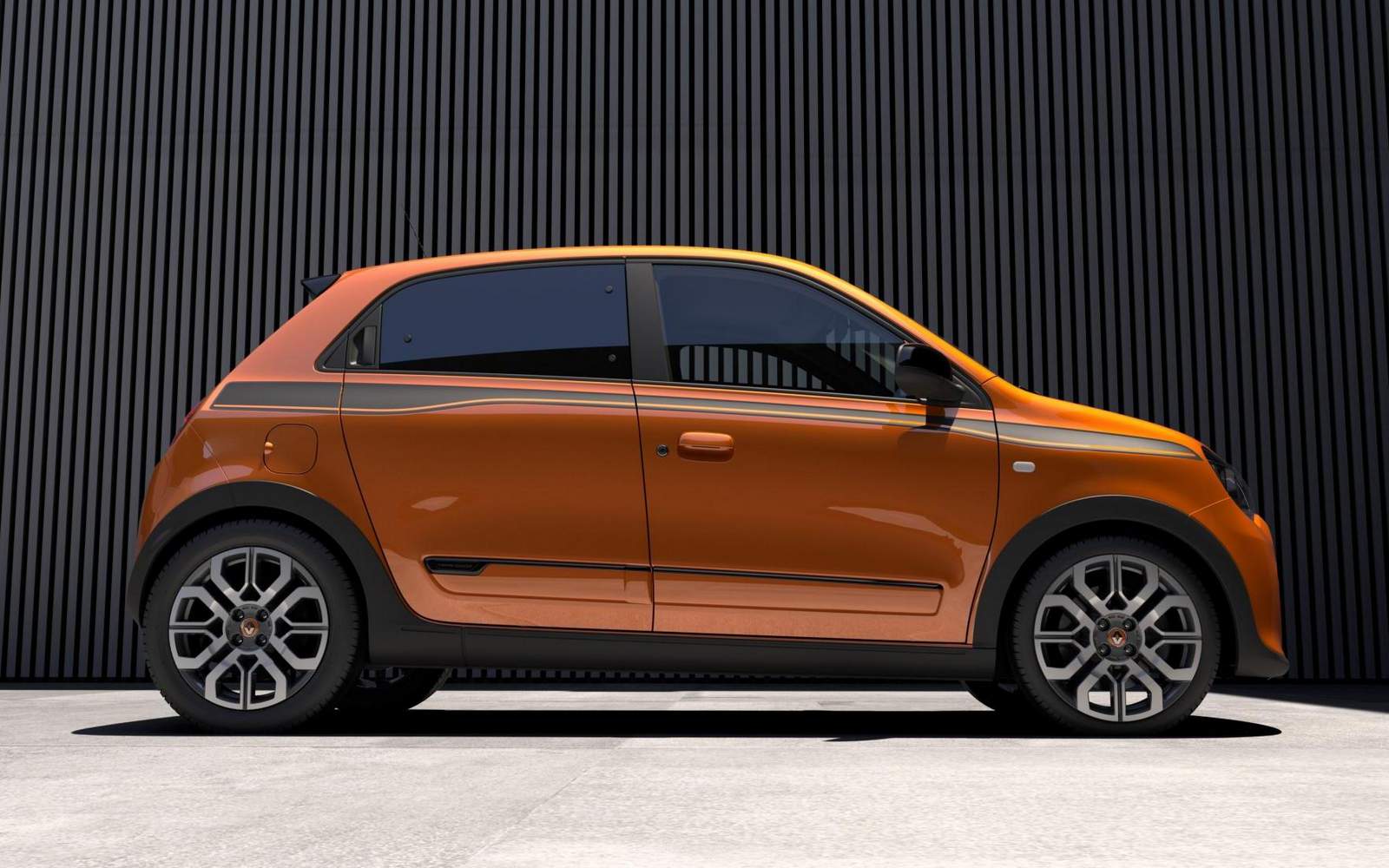 Renault Twingo GT Turbo: fotos e especificações oficiais