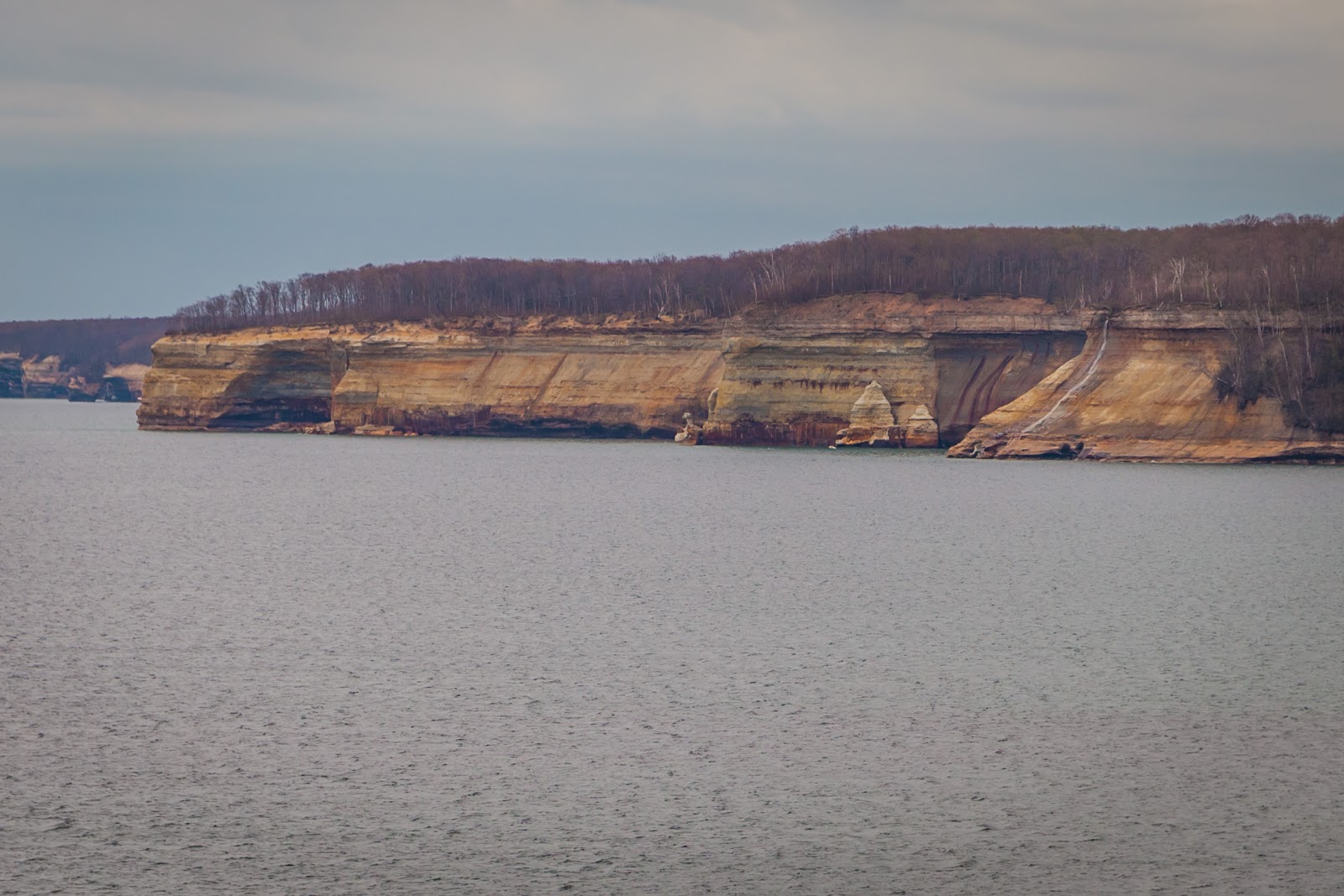 6 Best Things To Do At Pictured Rocks National Lakeshore - Explore the ...