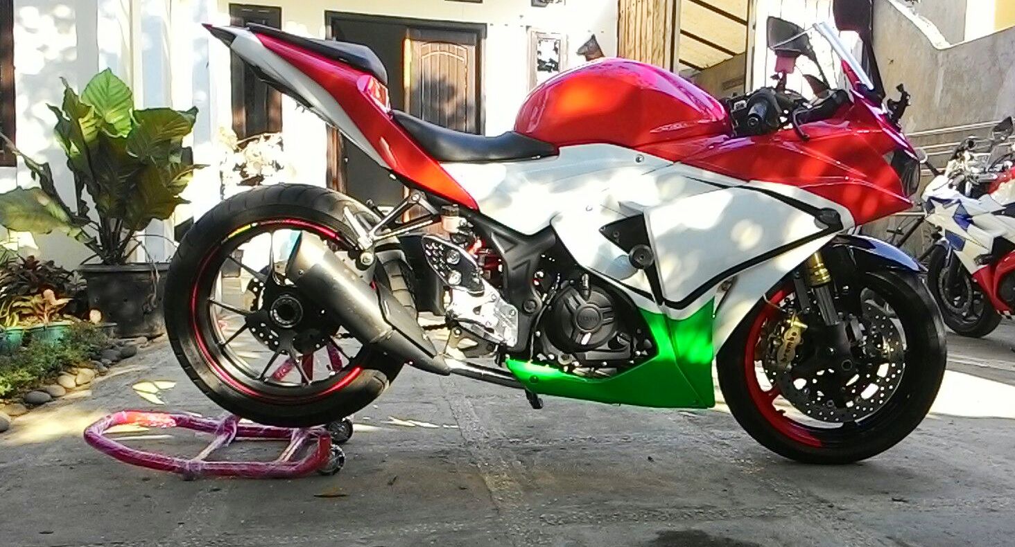 Yamaha R25 Modification - C-CONZEPT