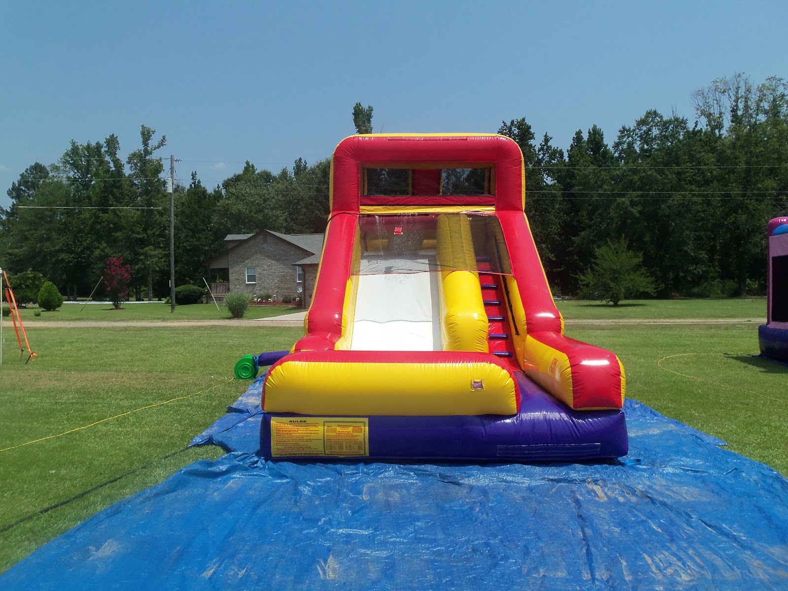 Inflatable Kingdom Kidz Zone: Inflatable Kingdom Summer Splash Slide ...