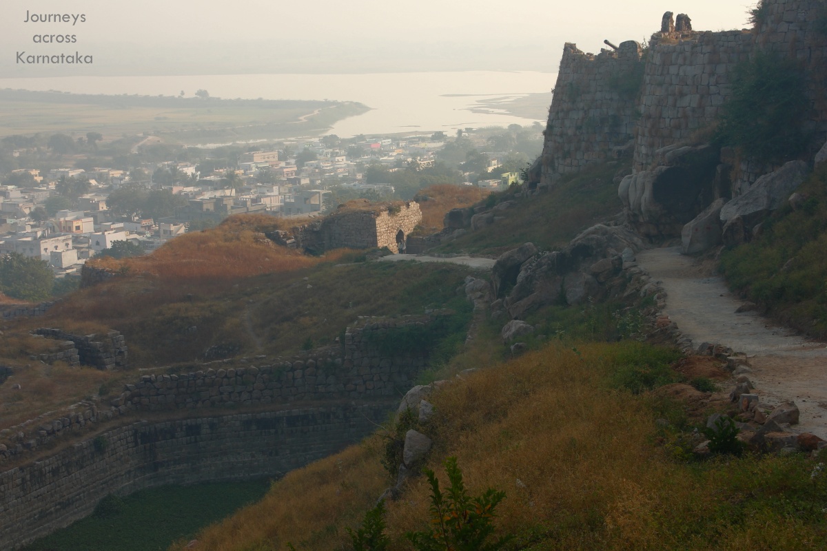 Journeys across Karnataka: Yadgir fort - part 1