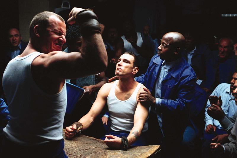 cinemainmente: MEAN MACHINE...Di Barry Skolnick