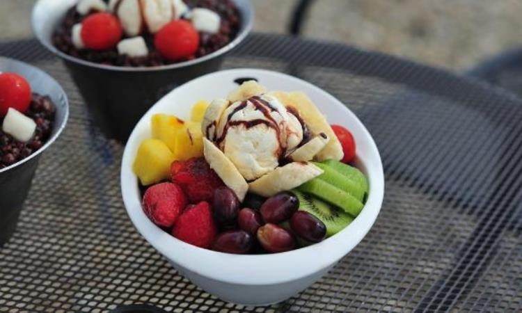 Menulis itu peduli. Menulis itu mencinta.: 7 KULINER LEGENDARIS KHAS ...