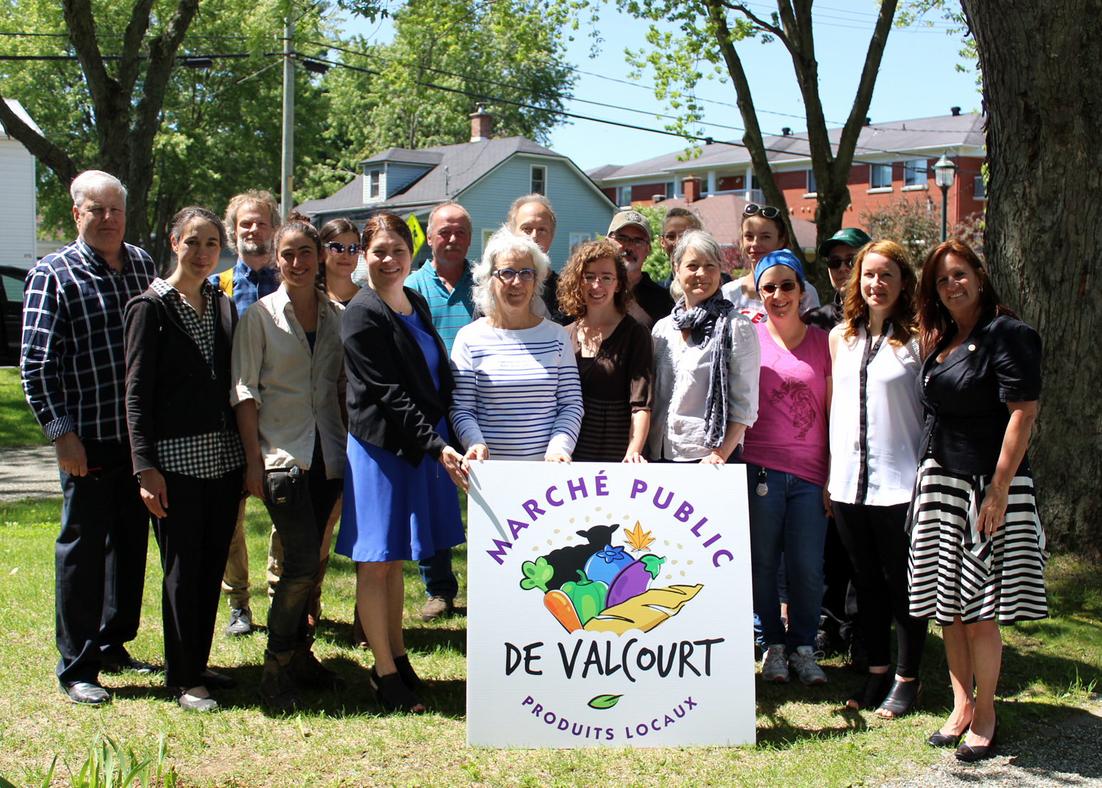 L'ENTRE-VAL: Lancement du Marché public de Valcourt: Les saveurs de la ...