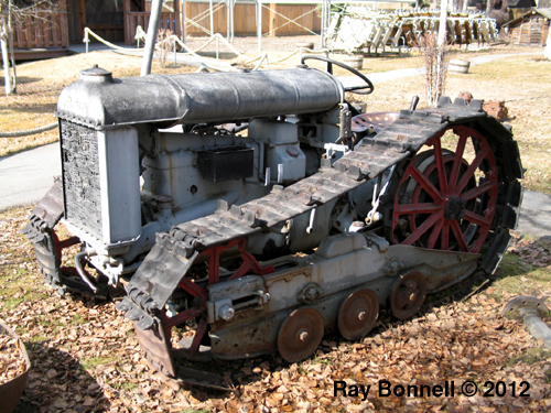 IMCDb.org: 1917 Fordson Model F Trackson in "Filmavisen, 1945-1963"