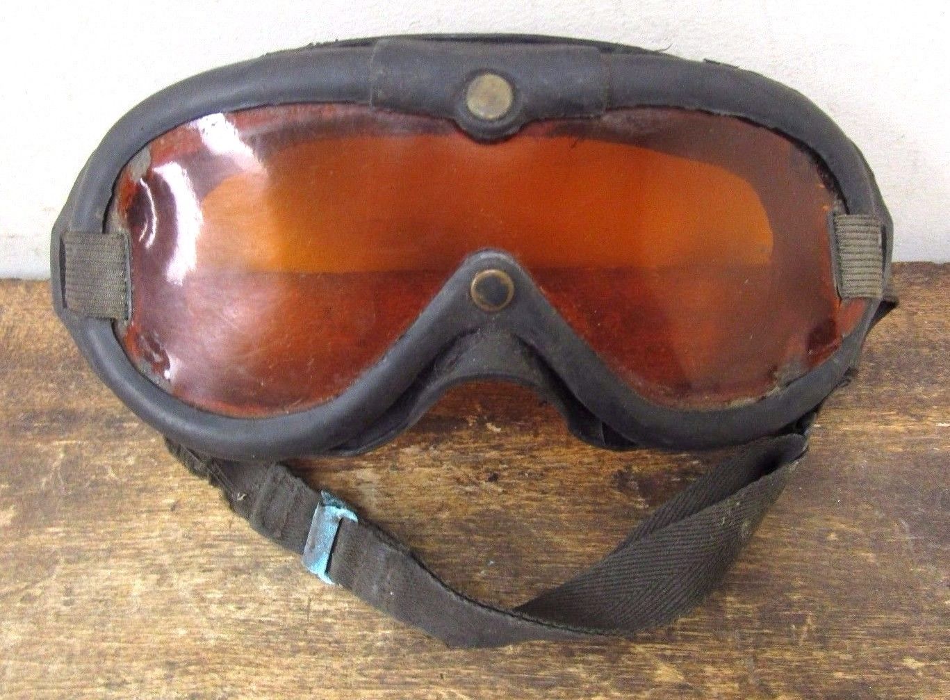 Webbingbabel: WW2 US ARMY AIR FORCES TYPE B-8 FLYING GOGGLES