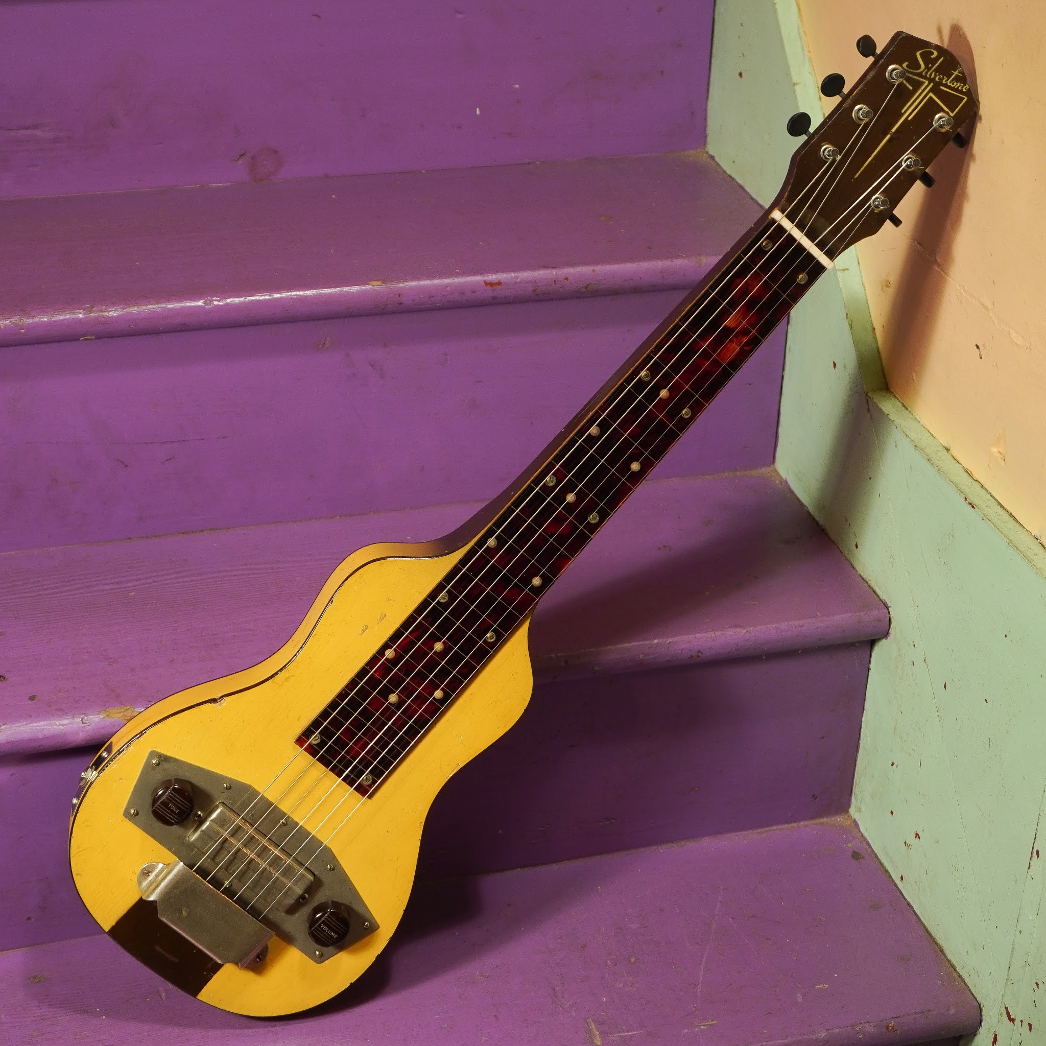 1950s Silvertone (Harmony-made) H3 Lap Steel Electric Guitar