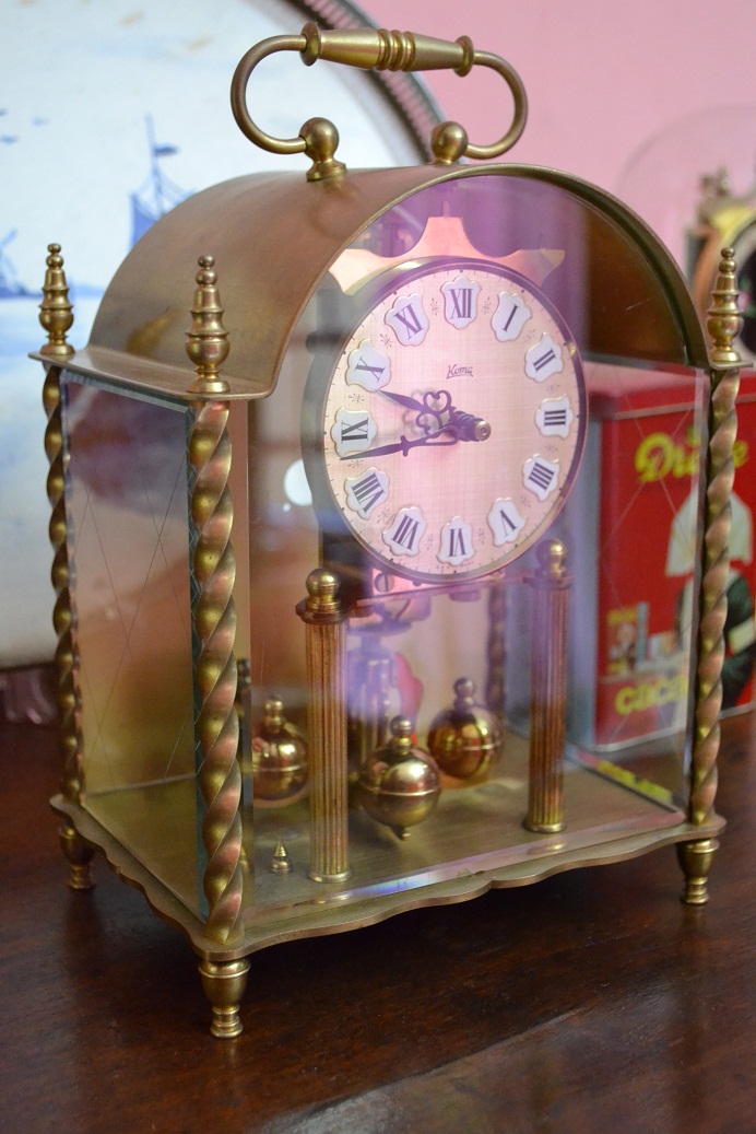 jam - jam kuno and antique stuff: Konrad Mauch 400 day, Aniversary clock