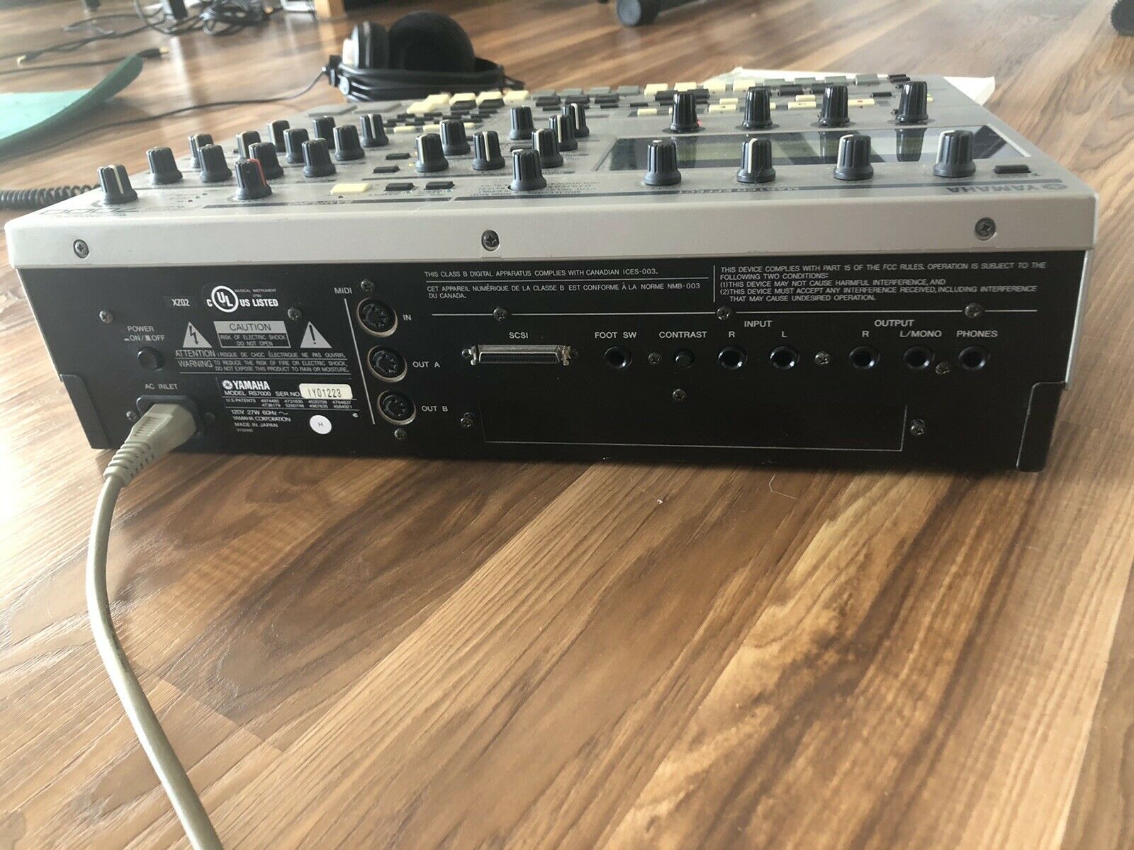 MATRIXSYNTH: Yamaha RS7000 Sequencer Synthesizer Sampler SN IY01223