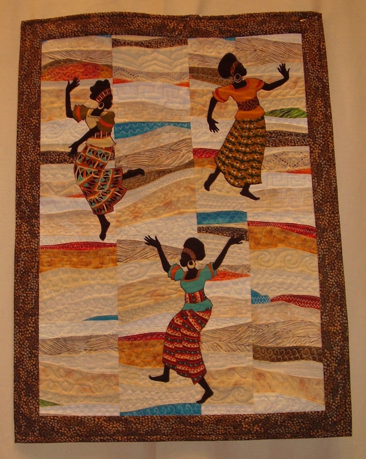 танцующие девушки - квилт | African quilts, African american quilts ...