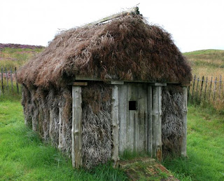ARTOPIATECTURE: Poet Findlay's Goose Hut