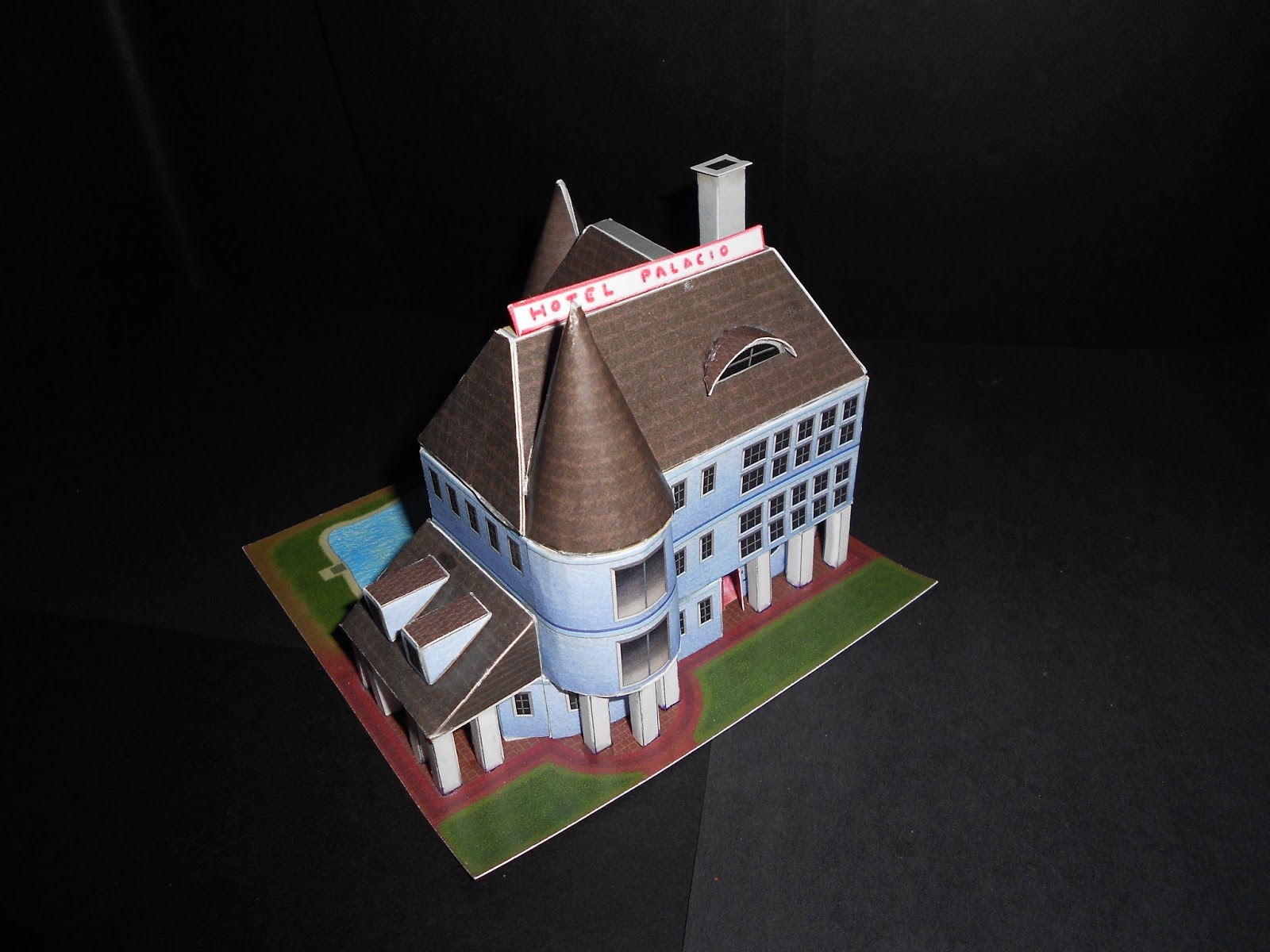 LAS MAQUETAS DE MAMARRO - PAPER MODEL: HOTEL PALACIO