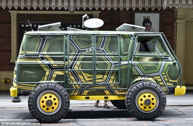 LAS TORTUGAS NINJA: ¡EL NUEVO VEHICULO!