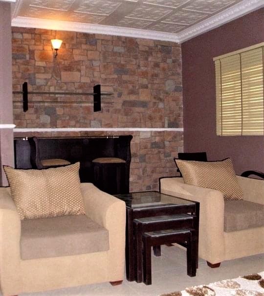 MIXED INTERIOR COBBLE STONES FOR WALL