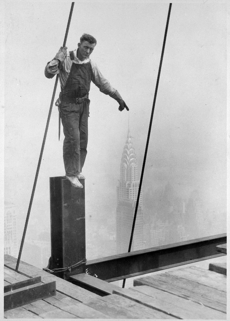 Encyclopedia: Empire State Building Construction