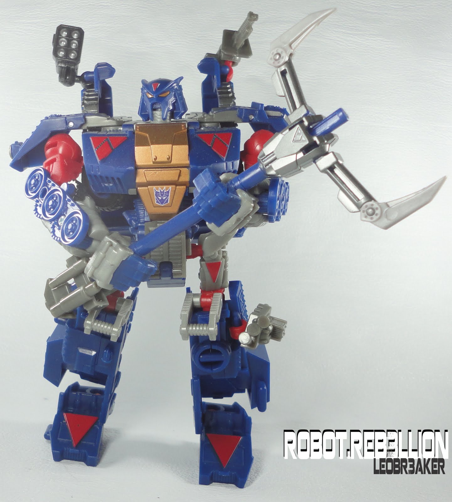 ROBOT.REB3LLION: STRAXUS-GENERATIONS "HASBRO"