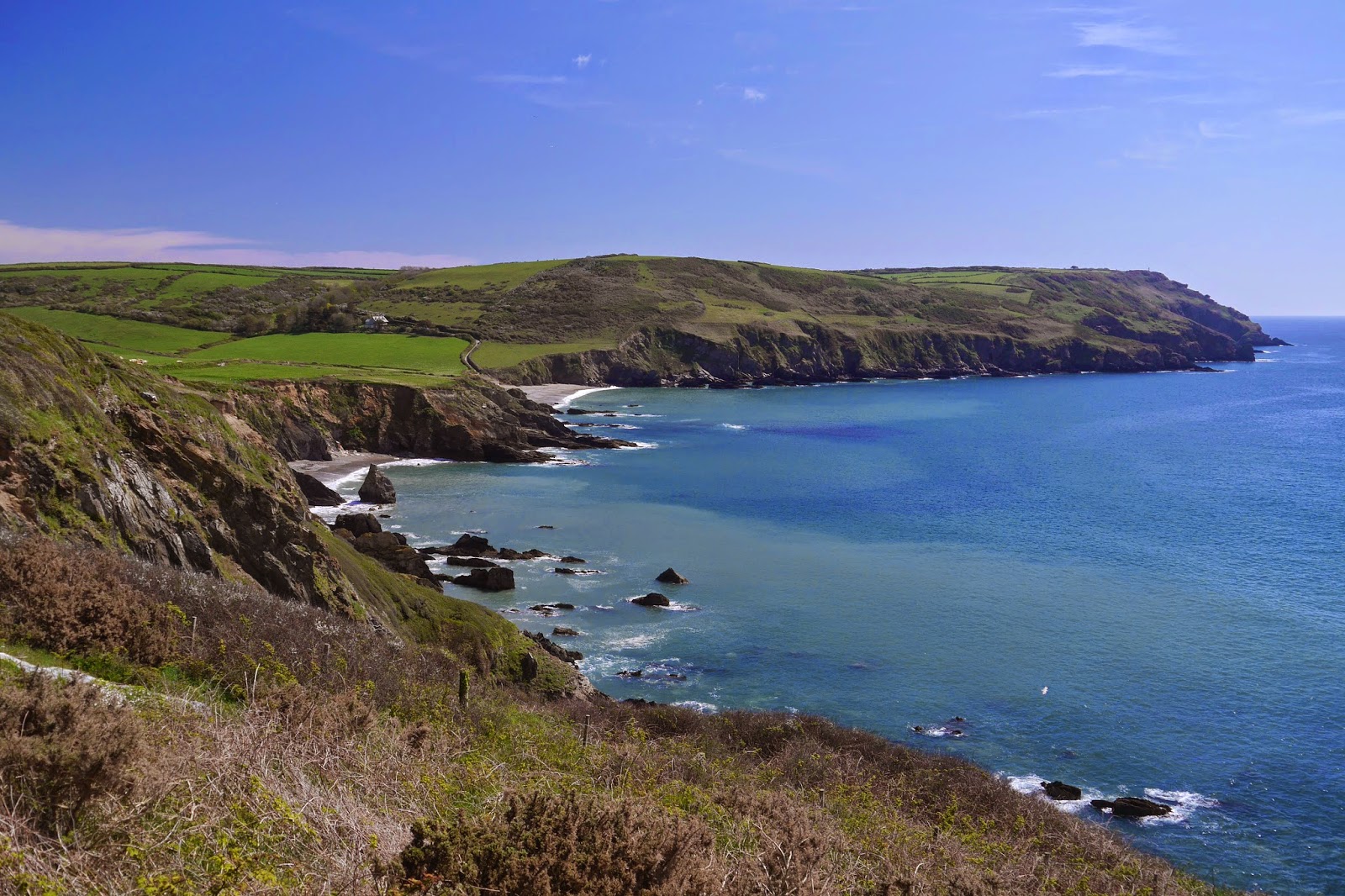 Walking in the country: Gorran Haven to Portloe (South West Coast Path 48)