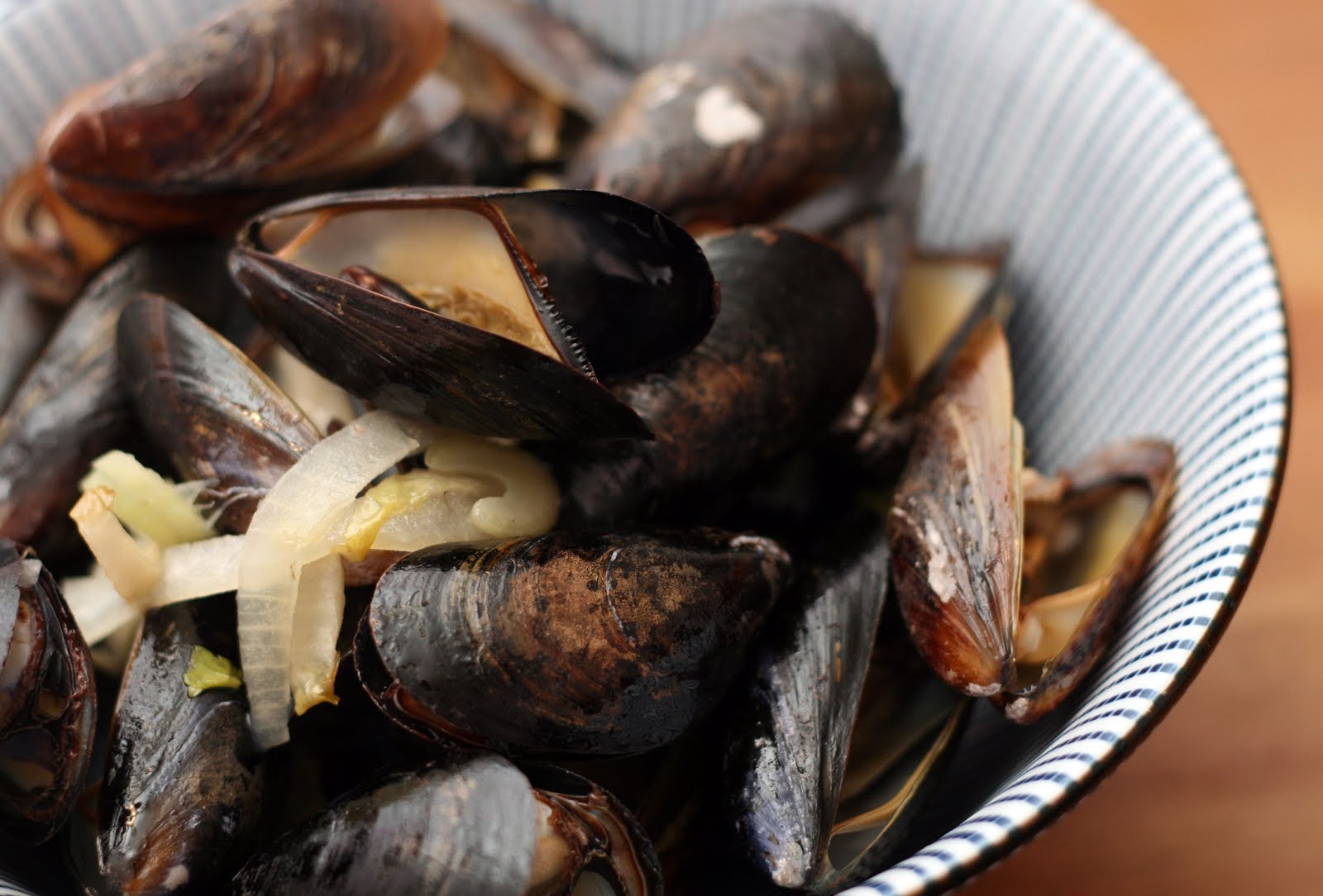 Mussels Unopened at Amanda Okane blog